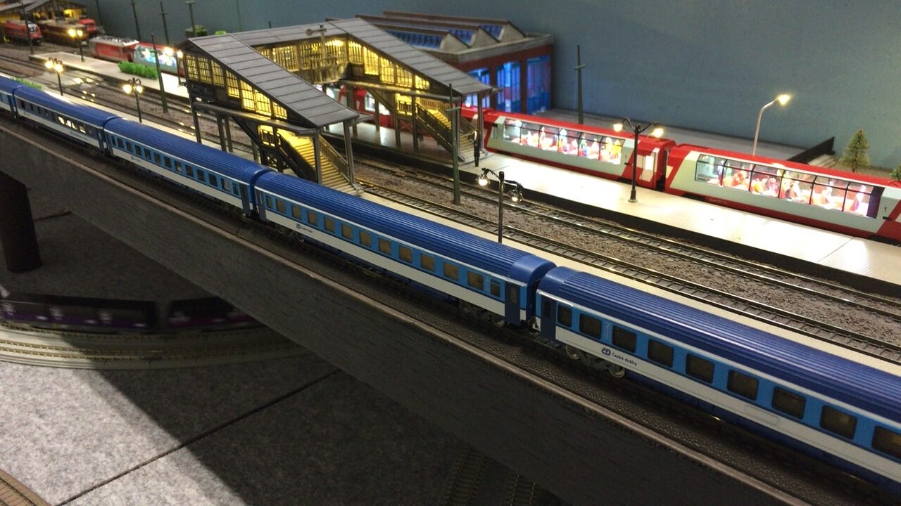 El Encanto de los Modelos Ferroviarios Japoneses - Curiosidades sobre Japón